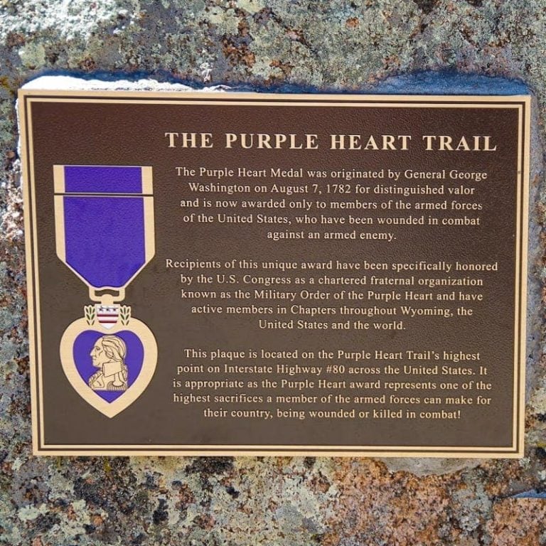 Memorial & Commemorative Plaques - Bronze & Metal Dedication Signs