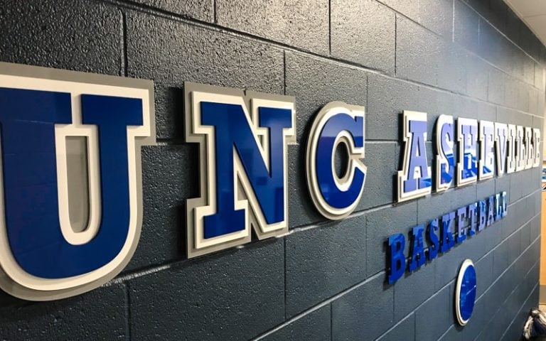 School Signs - Wall & Outdoor Signs for Universities, Colleges & Schools